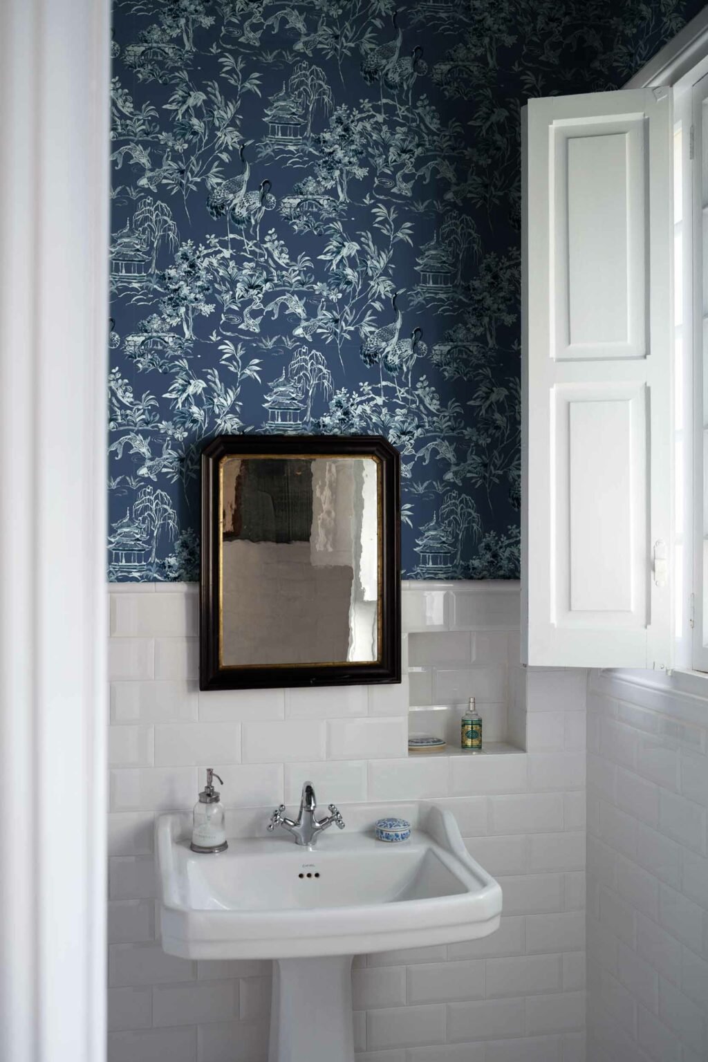 Ming Pagoda Navy – Coordonné